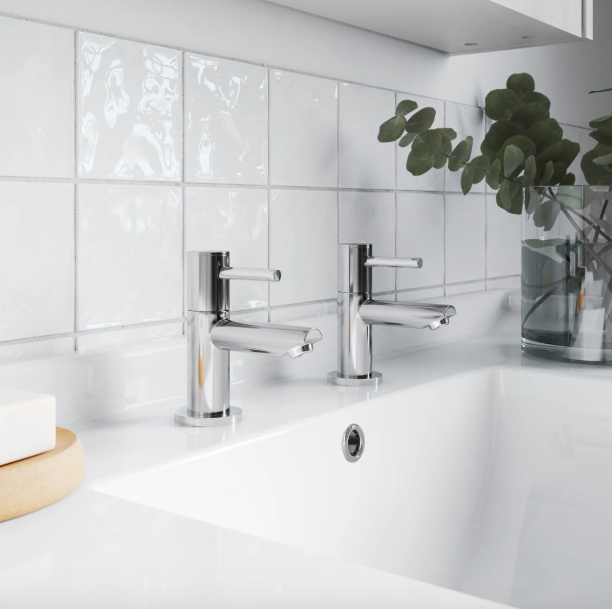 Mastering Elegance: Top Tips for Choosing Bathroom Taps